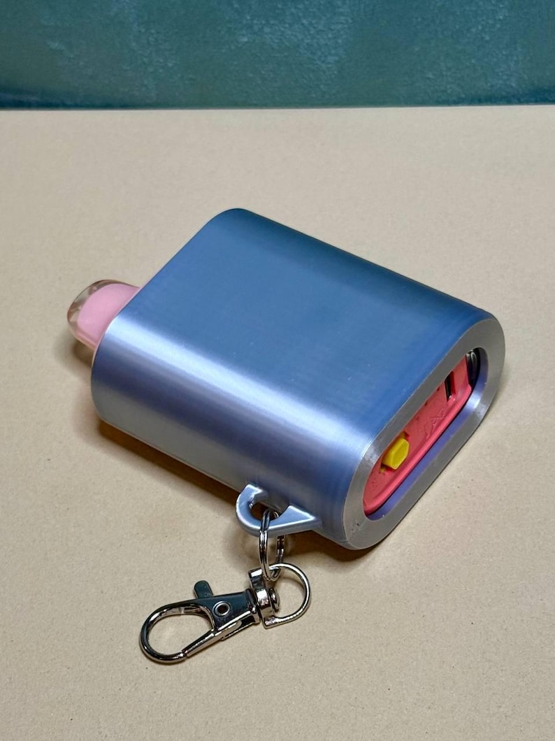 Geek Bar Pulse Vape Case: Simple Hard Shell Cover With Swivel Clasp ...