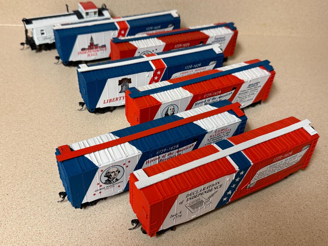 Bachmann HO Scale 6 Bicentennial Boxcars W/caboose Kadee Couplers Metal ...