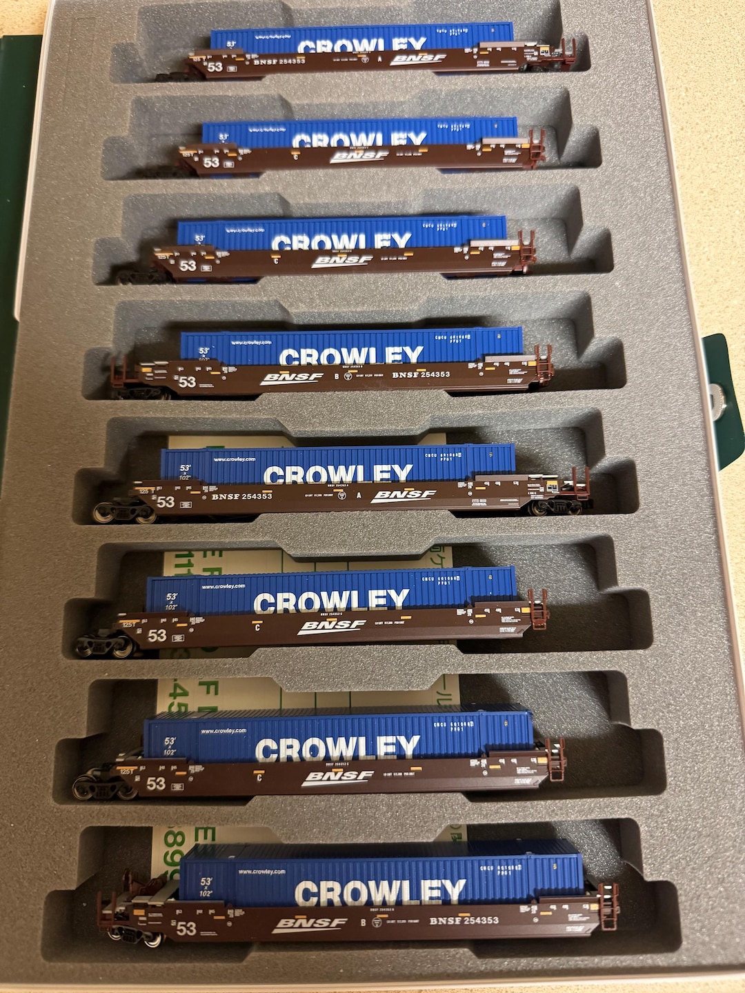 Kato N Scale Gunderson MAXI-IV Well Car BNSF 8-car Unit Train - Singlestack A/C/C/B and ...