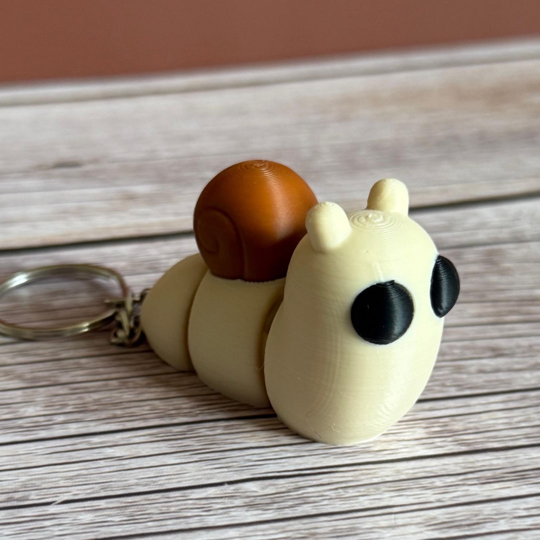 Articulated Snail 3D Printed Keychain – Movable Cute Slug, Unique ...
