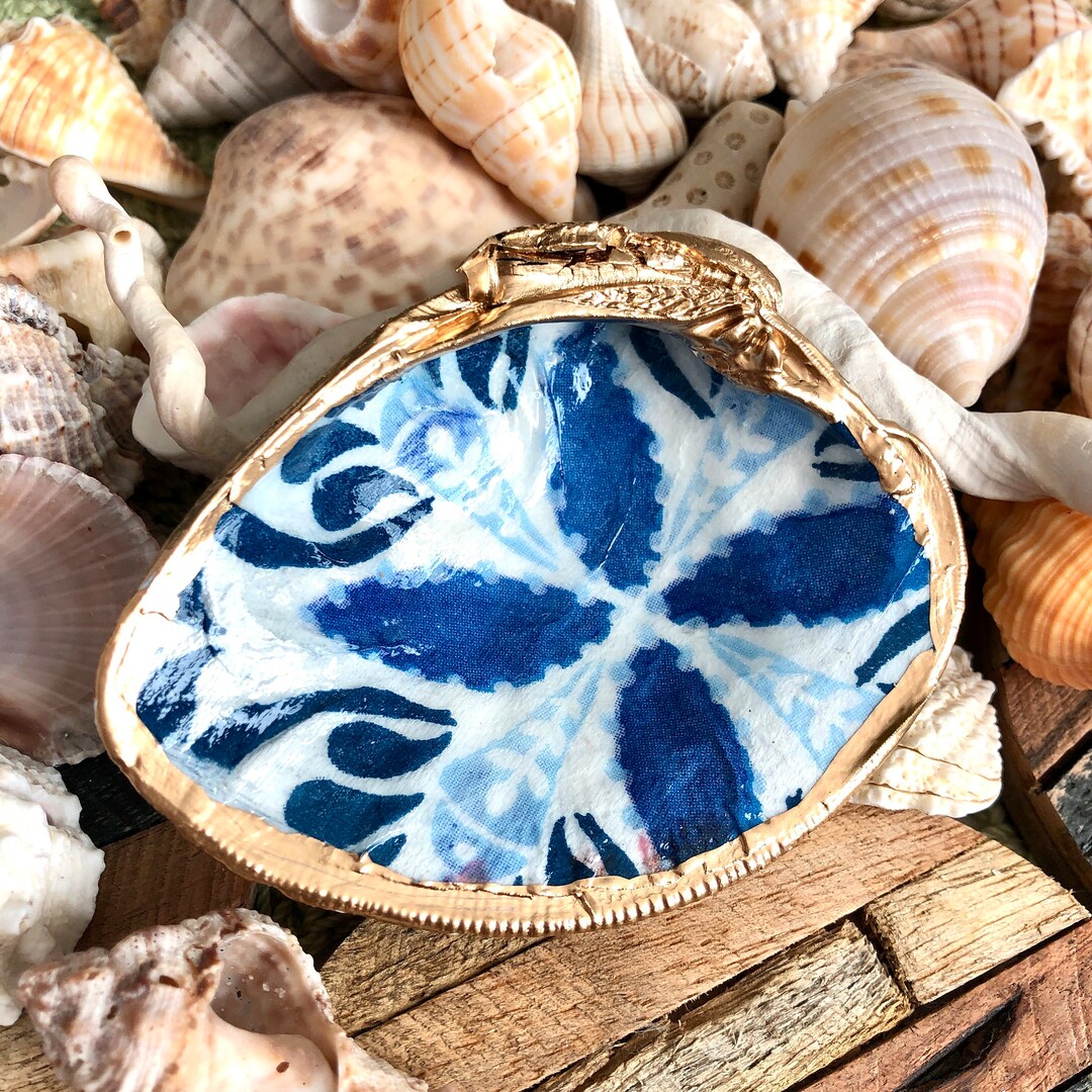 Clam Shell Ring Dish, Beach House Decor, Decoupage Blue Coastal Design ...