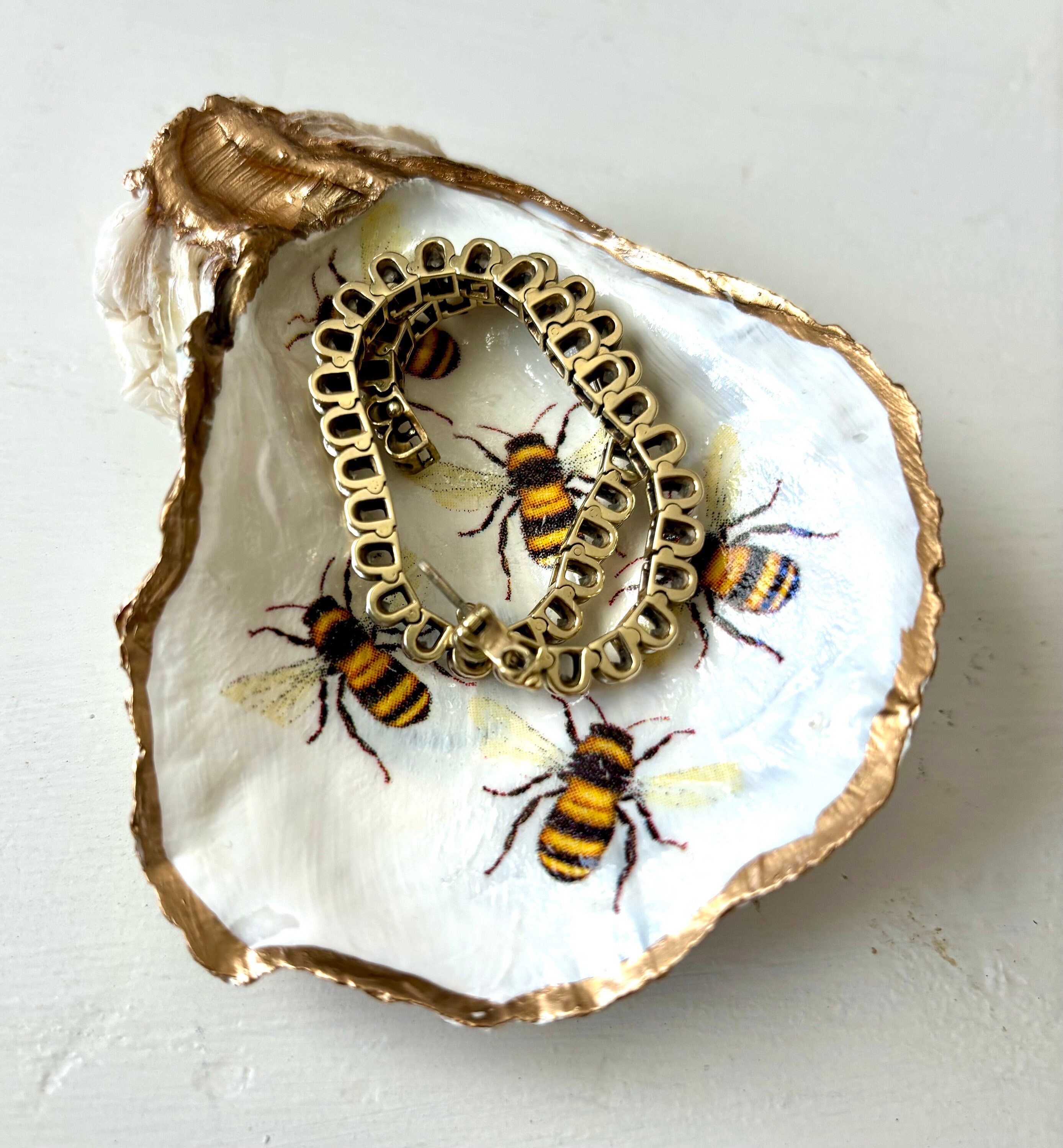 Large Oyster Shell Bumble Bee Dish, Honeybee Gift, Bee Trinket Dish ...