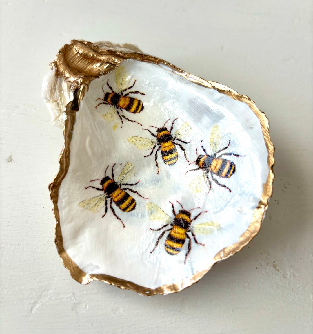 Large Oyster Shell Bumble Bee Dish, Honeybee Gift, Bee Trinket Dish ...