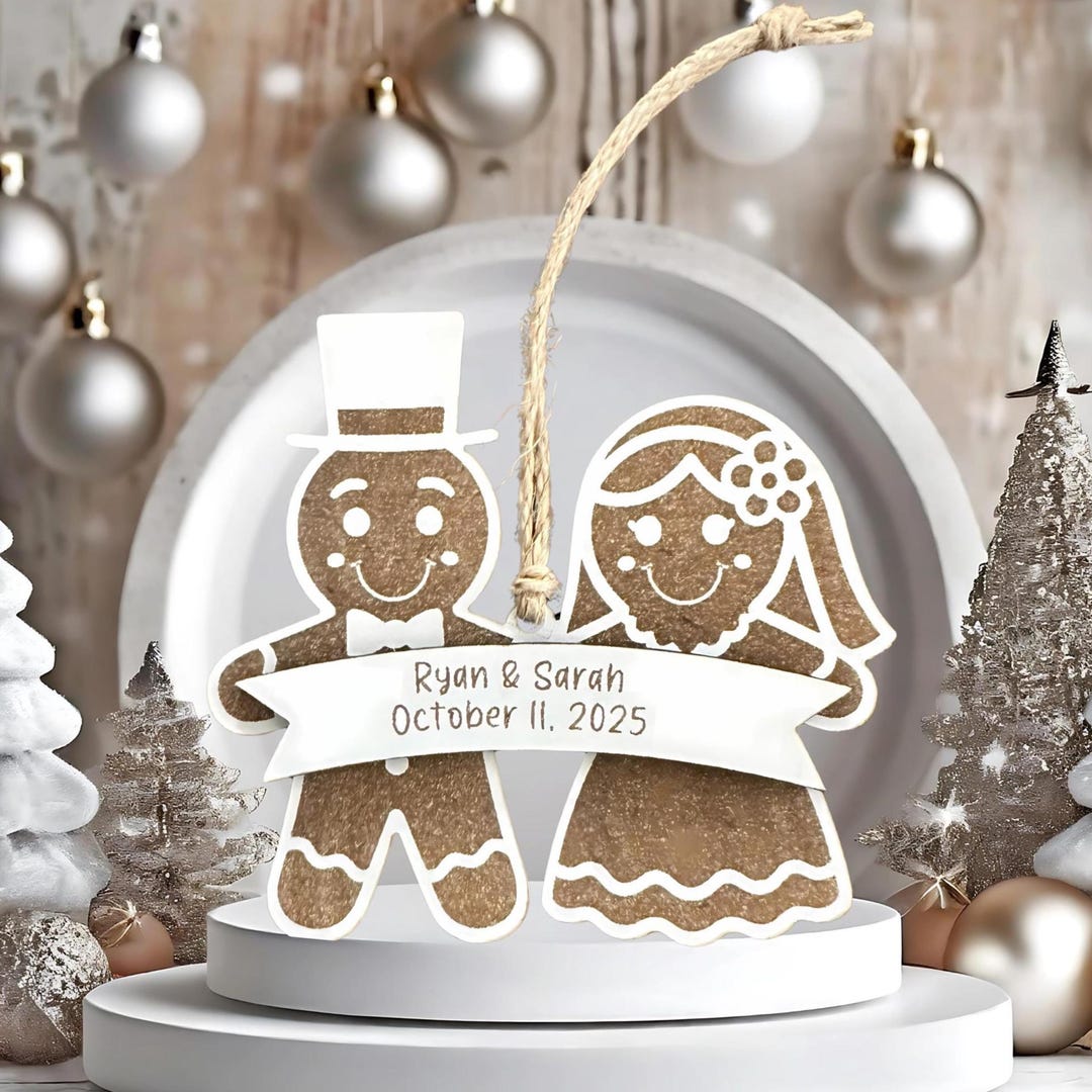 Personalized Wedding Gingerbread Bride and Groom Ornament - Etsy