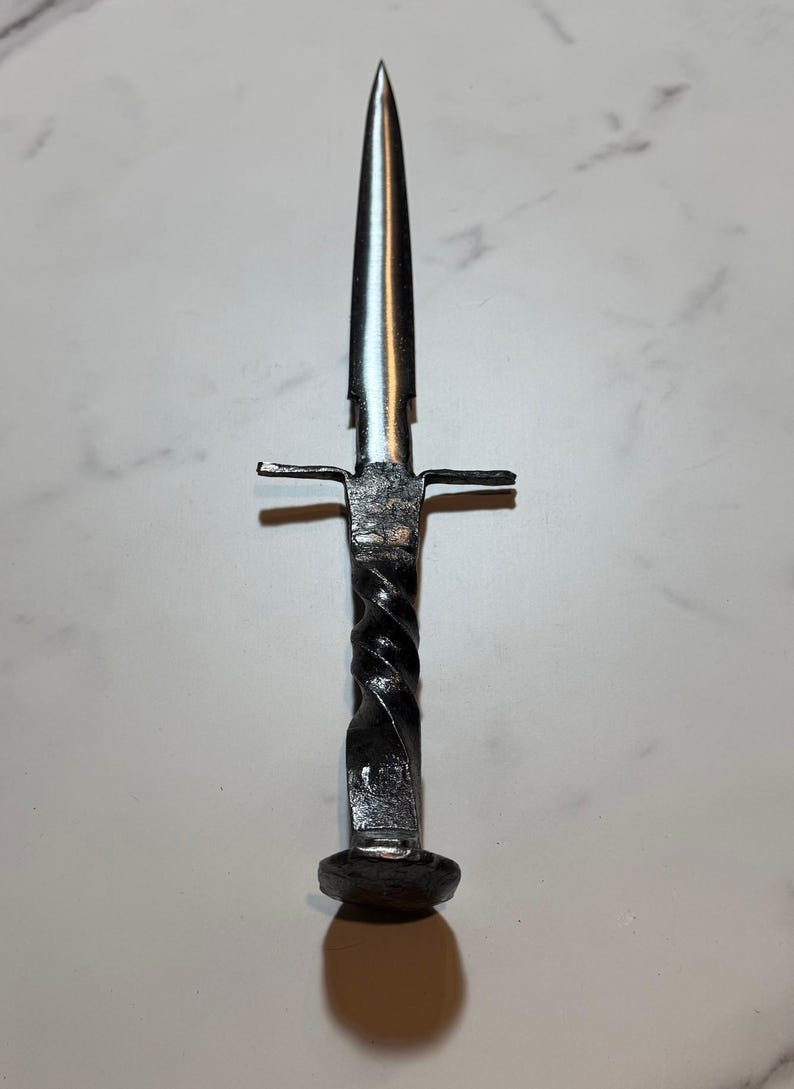 Rail Road Spike Quillon Dagger - Etsy