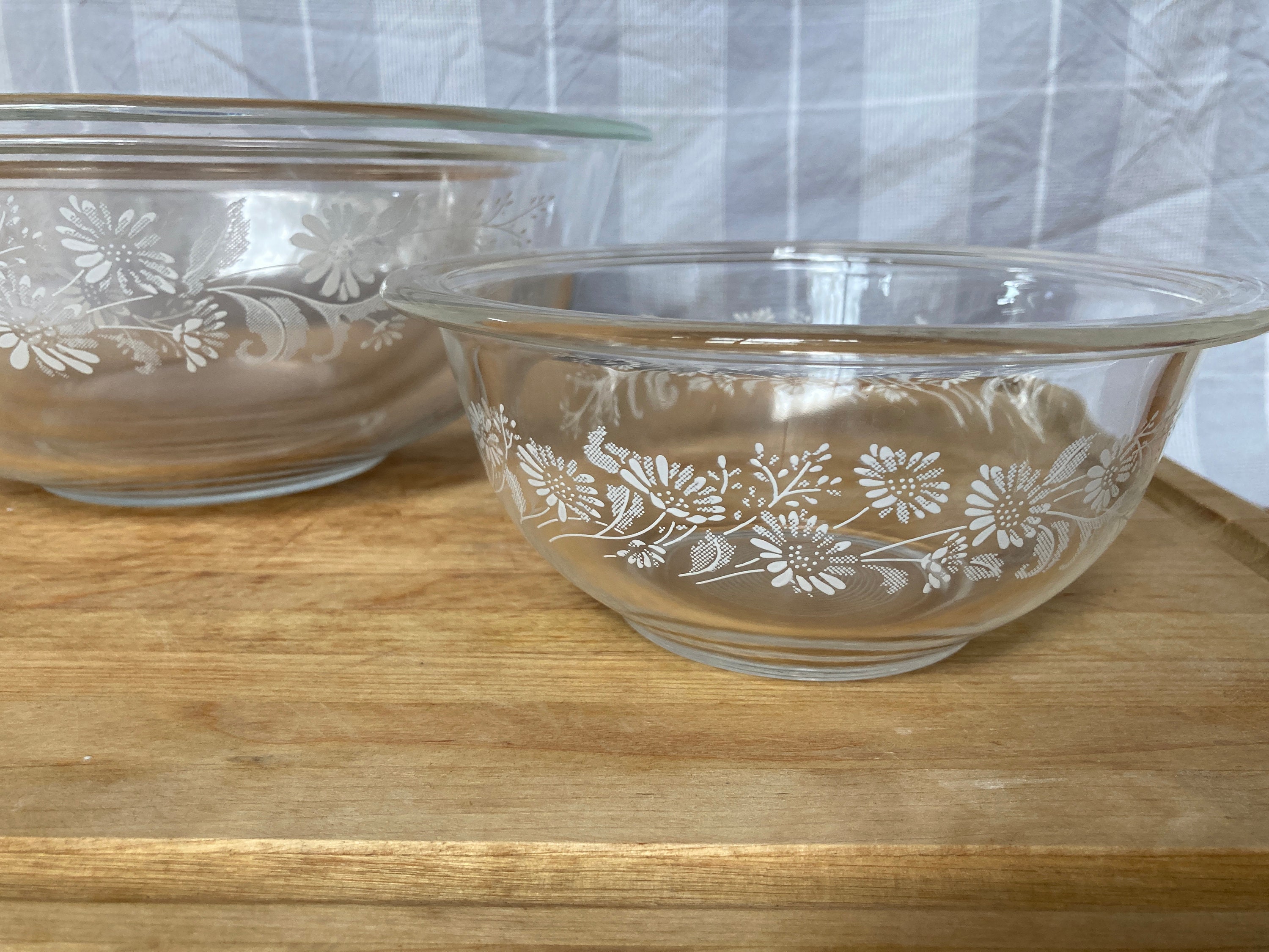 Set of Four Vintage Glass Pyrex Mixing Bowls Embossed With White ...