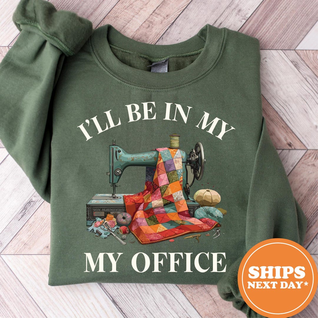 Funny Cowboy Frog Hoodie, the Only Squat I'm Doin is Diddly Sweatshirt ...