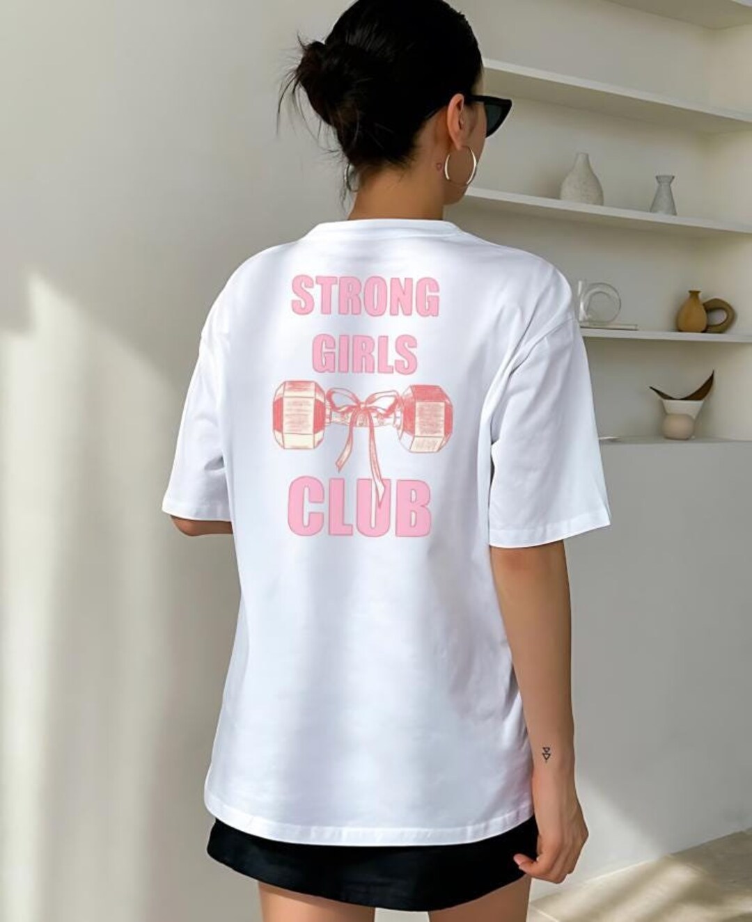 Strong Girls Club T-shirt - Gym Girl Aesthetic Tee - Feminine Workout ...
