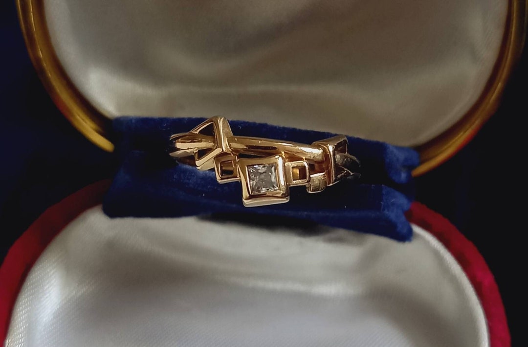 9ct Gold Modernist Matrix Ring Zirconia N 7 Caron Power - Etsy