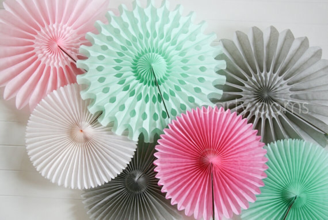 Paper Fans Party Decoration // Weddings // Birthdays - Etsy