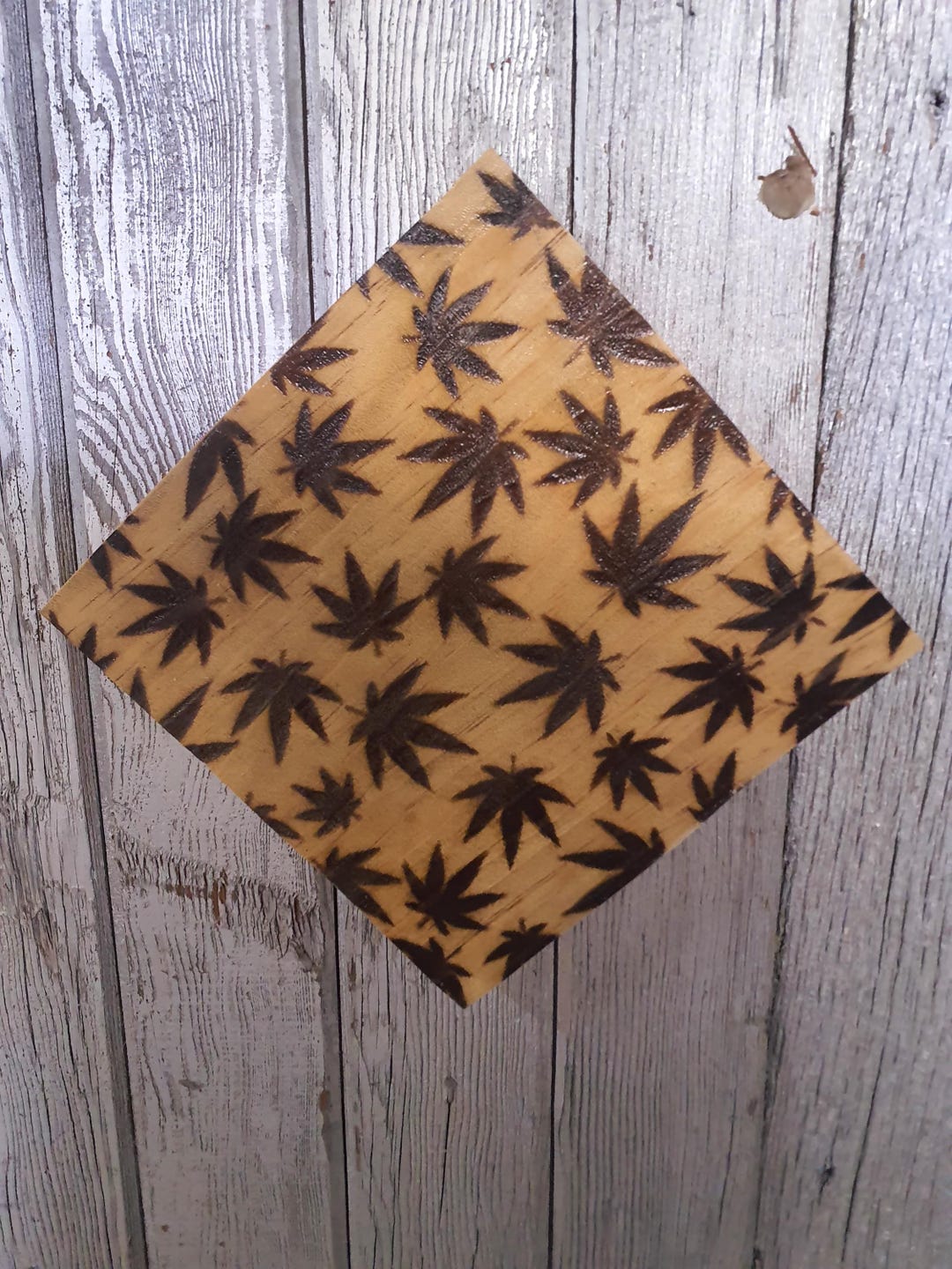 Stunning Laser Engraved Cannabis Wall Decor 8x8 Diamond Design With Saw ...