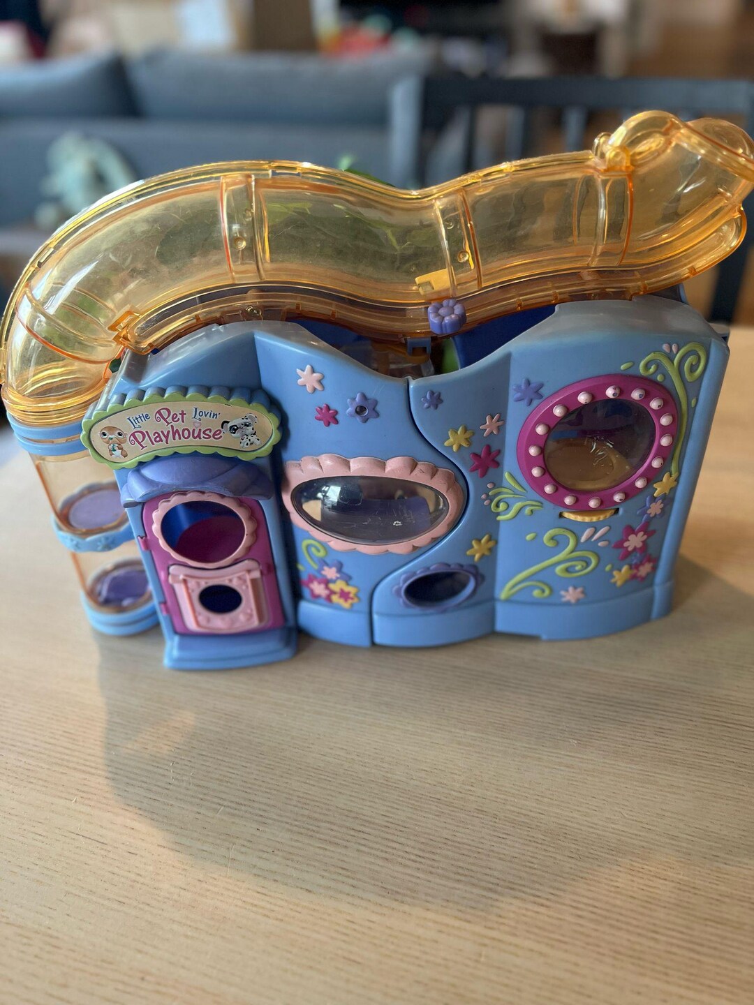 Authentic Littlest Pet Shop Little Lovin' Pet Playhouse Rare 2004 ...