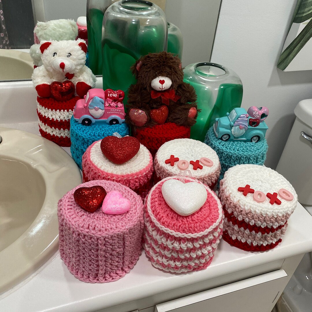 Valentines Day Toilet Paper Roll Cover, Plush Teddy Bear, Hearts Toilet ...