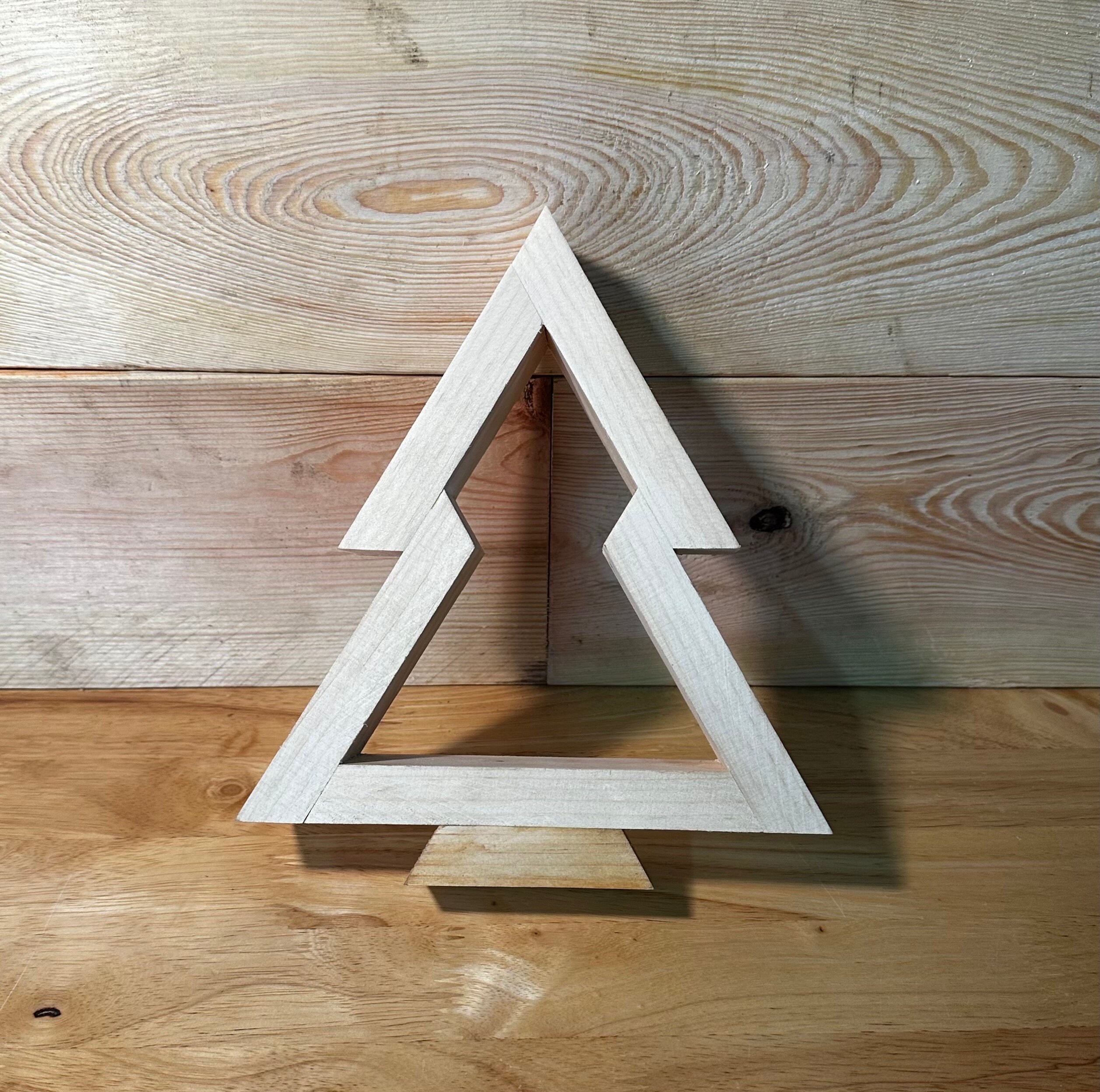 Rustic Wood Christmas Tree Holiday Decoration Rustic Christmas ...