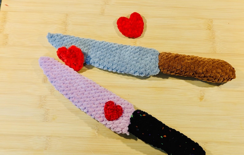 Crochet Knife Pattern – Quirky Amigurumi for Halloween, Cosplay, or ...