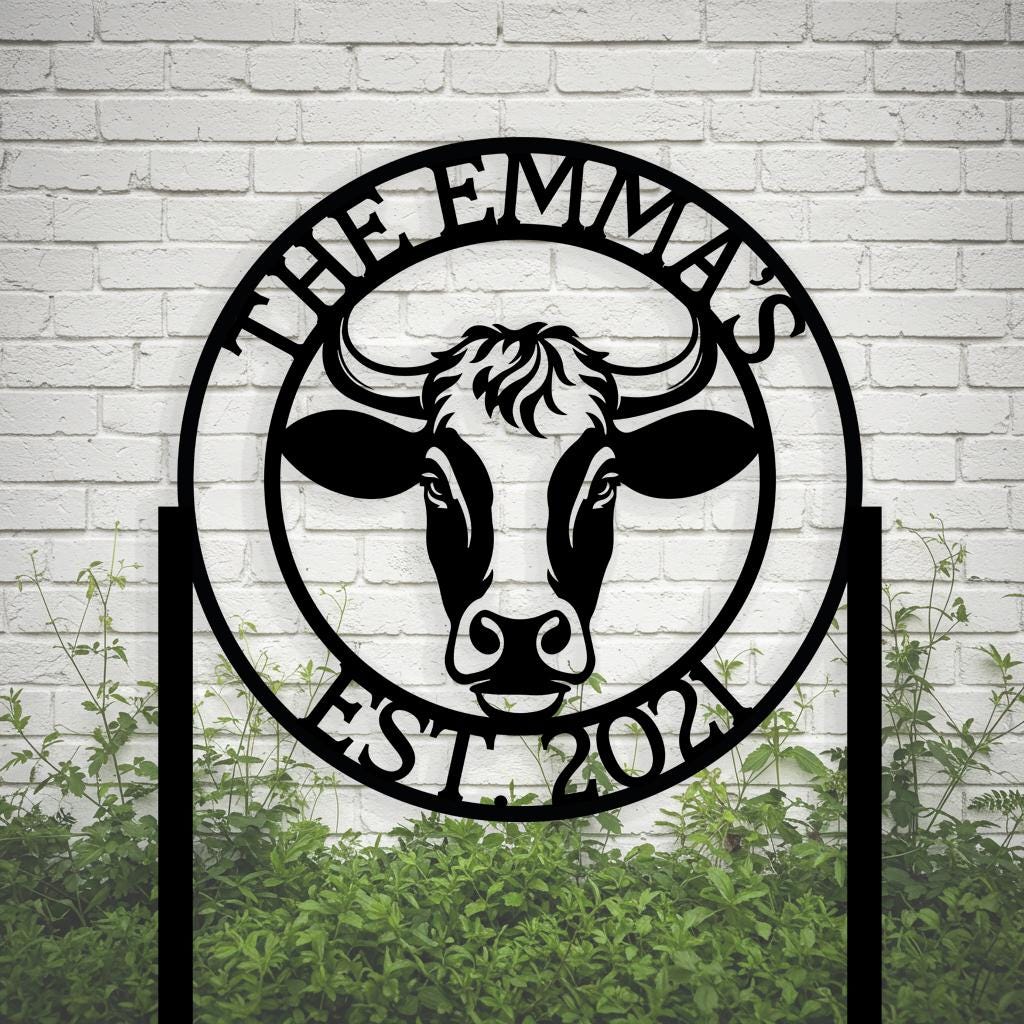 Custom Cow Yard Sign, Personalized Farmhouse Sign, Rustic Ranch Outdoor ...