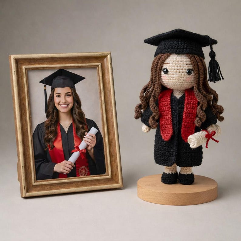 Custom Crochet Graduation Doll, Personalized Graduation Gift, Handmade ...