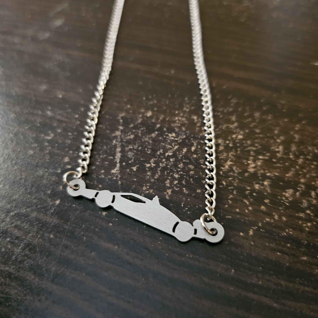 Formula 1 F1 / Indycar Silhouette Metal Charm Necklace 18 Inch Curb ...