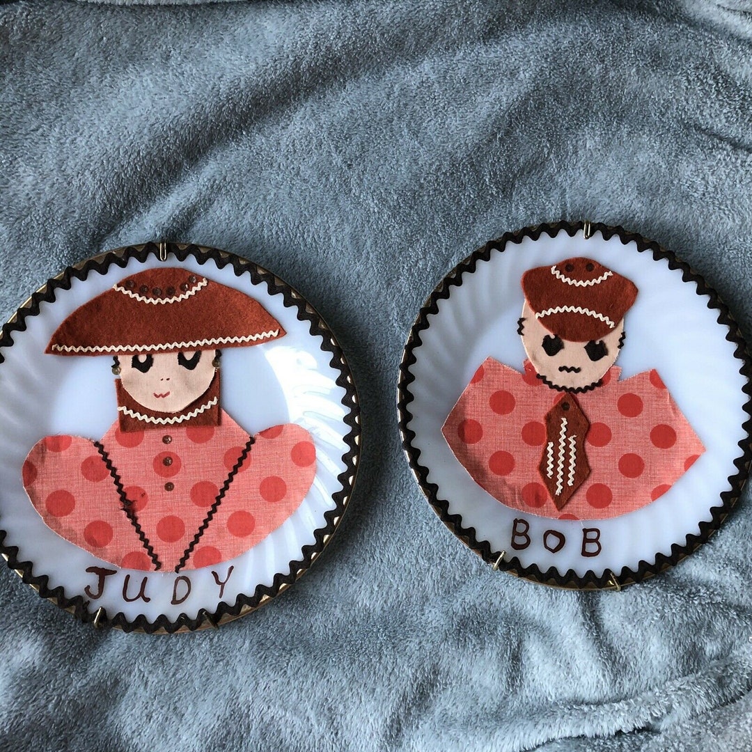 Fire King Plates MCM Bob and Judy White 8' Round Novelty Decopauge ...