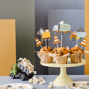 CONSTRUCTION SITE COLLECTION - Paper Plates With Construction Vehicles ...