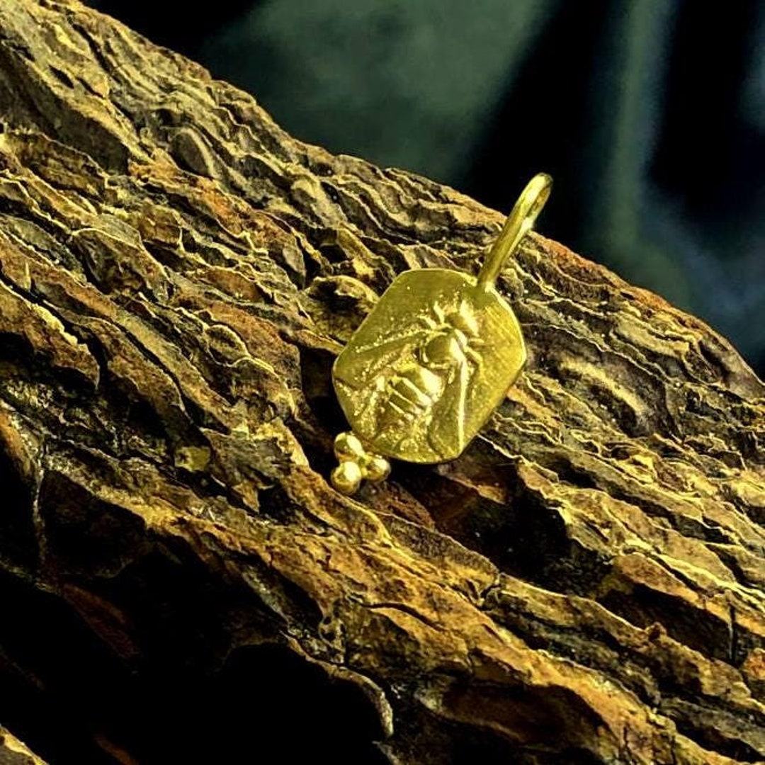 Authentic Roman Coin Intaglio Bee Pendant -vintage Pendant 925 Sterling ...