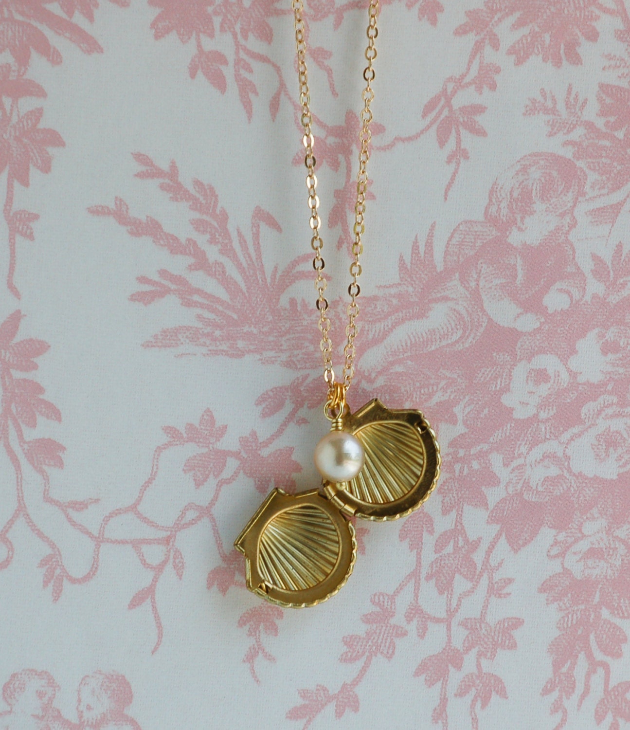 Gold Shell Locket Necklace Seashell Necklace Freshwater Pearl | Etsy
