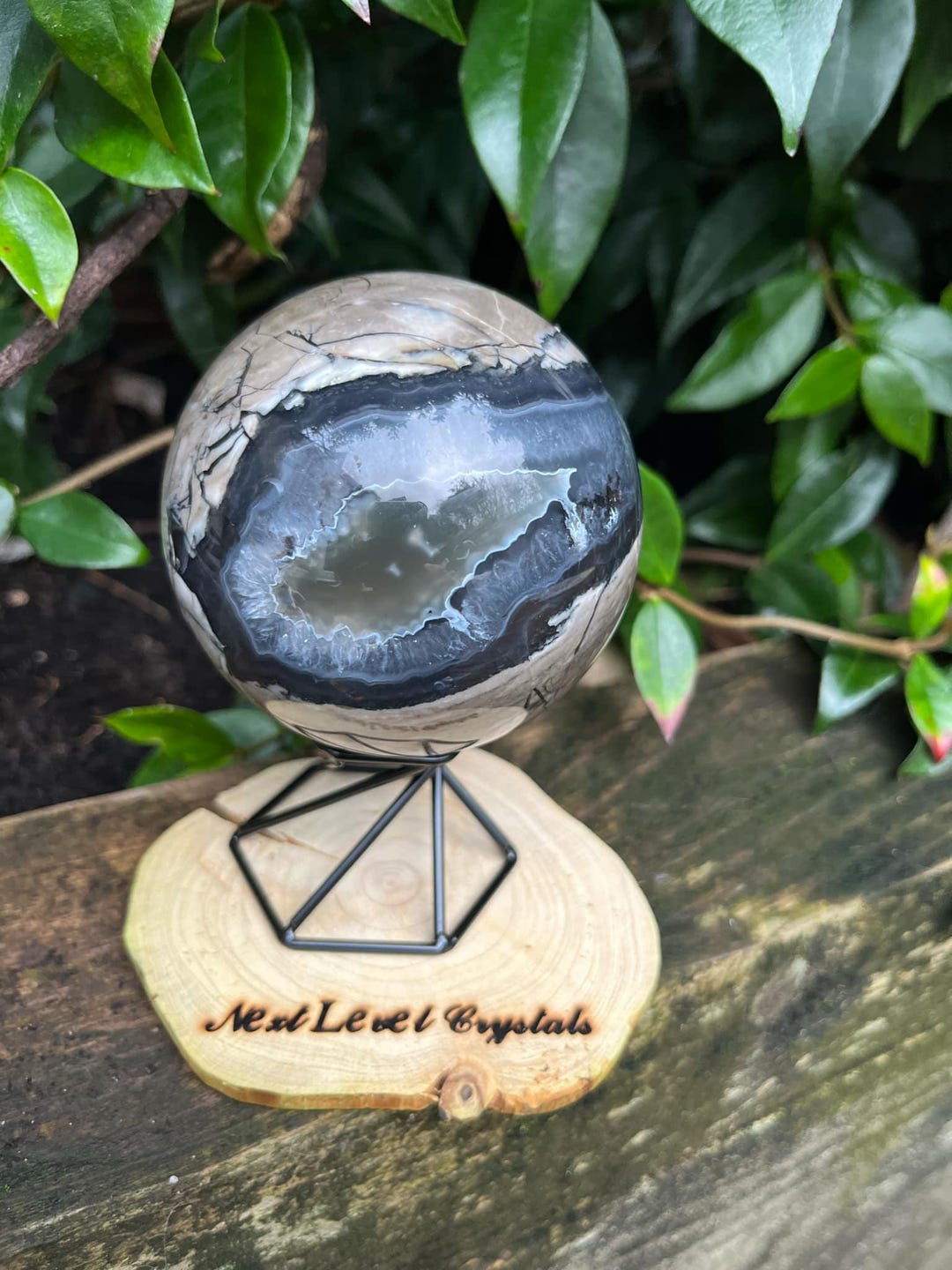 Stunning Volcano Agate Sphere With UV Reaction, Unique Crystal Decor ...