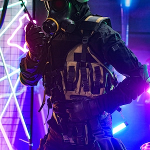 Alice Patrol Vest - LBV - Resident Evil 2 Hunk Cosplay - Etsy