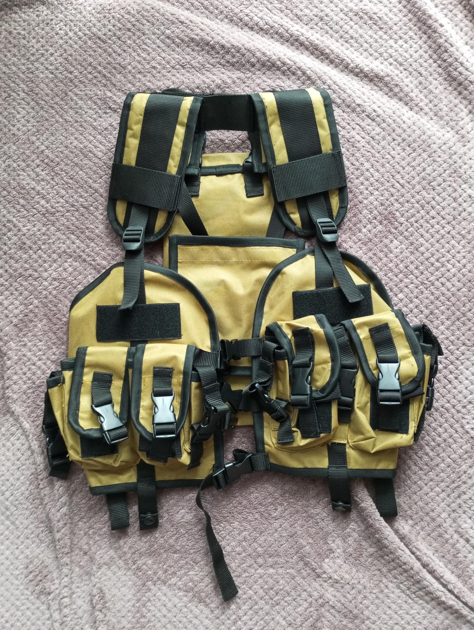 Alice Patrol Vest - LBV - Resident Evil 2 Hunk Cosplay - Etsy