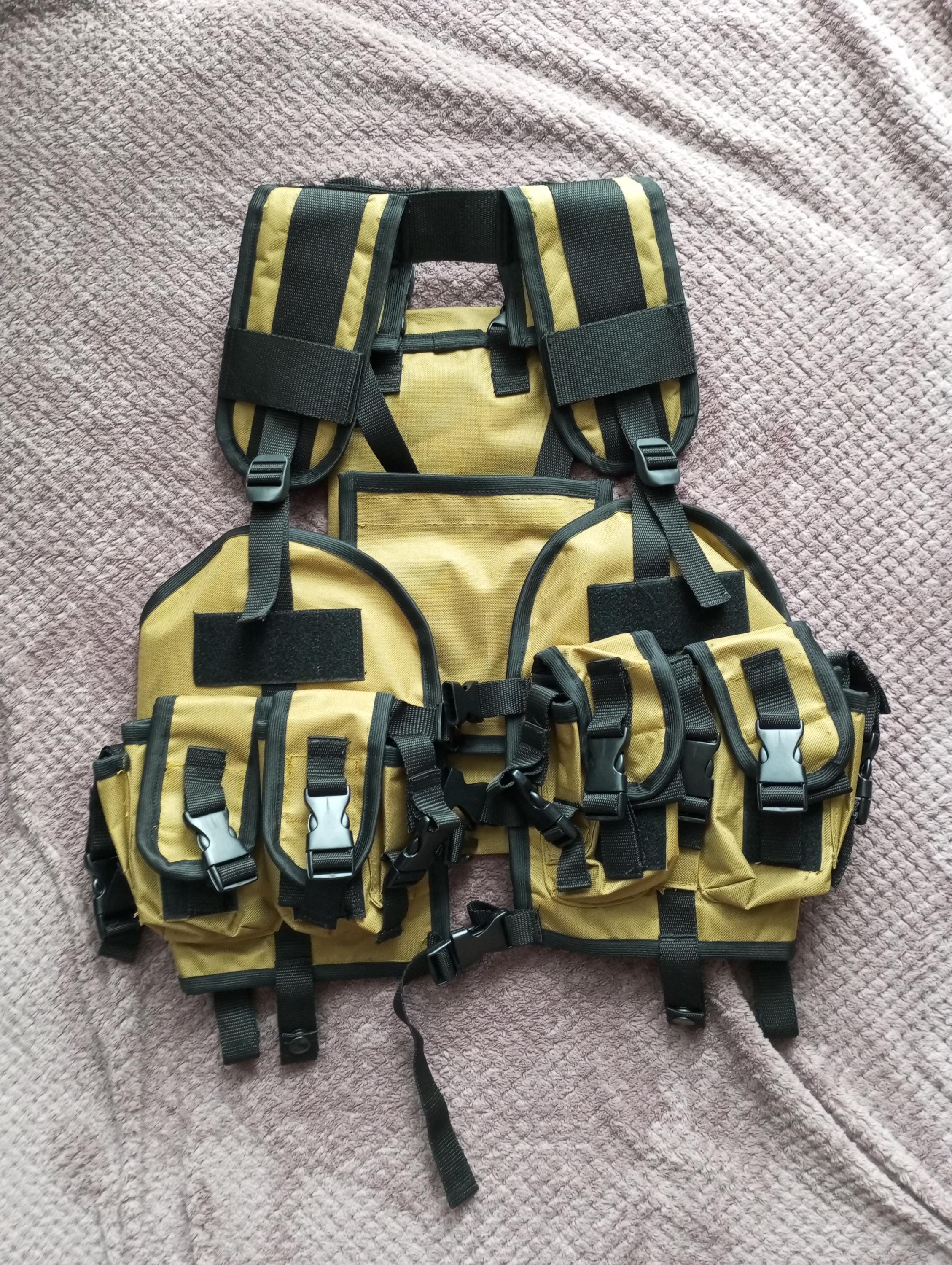 Alice Patrol Vest - LBV - Resident Evil 2 Hunk Cosplay - Etsy