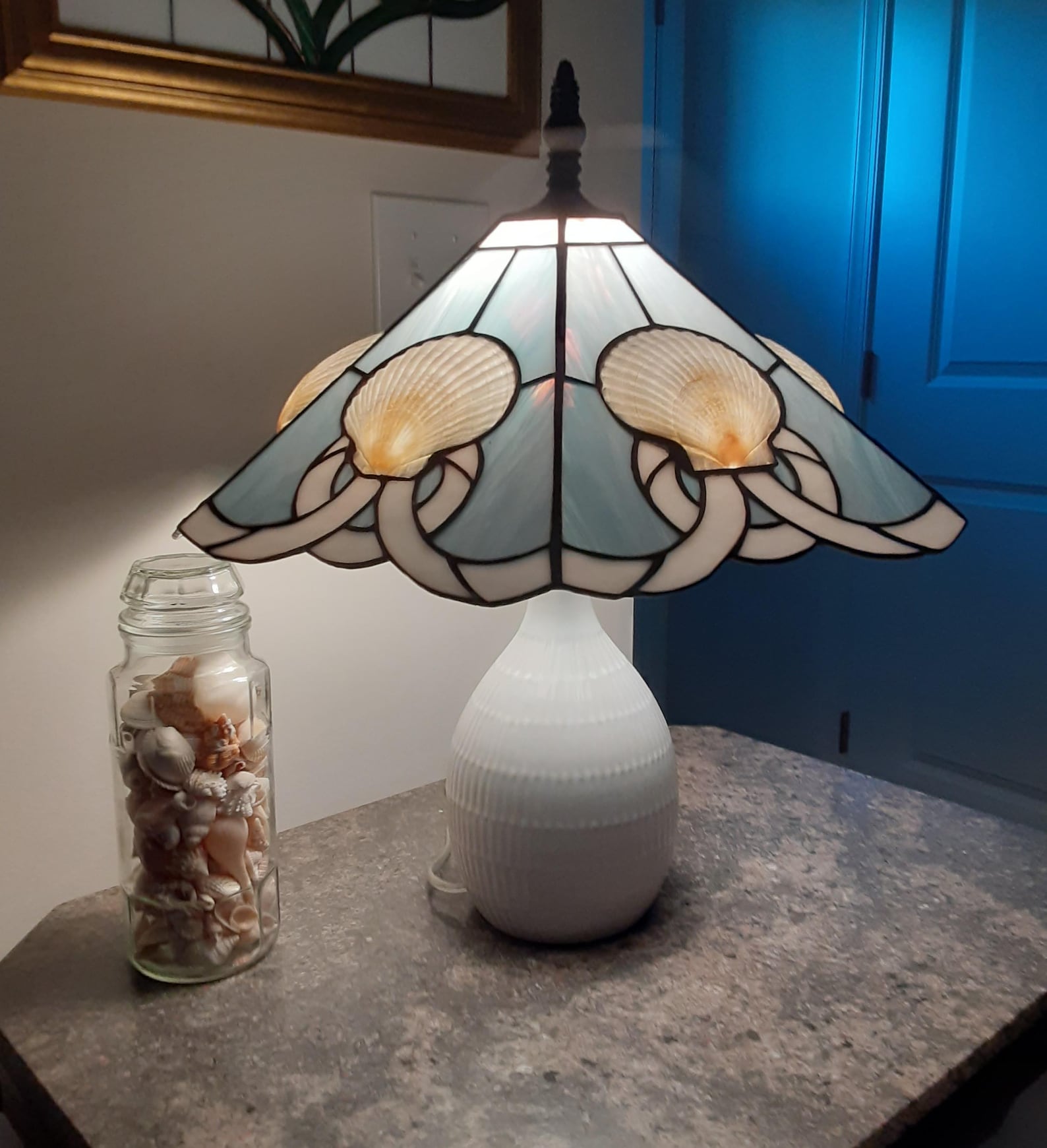 Six Sided Stained Glass Shell Lamp - Etsy