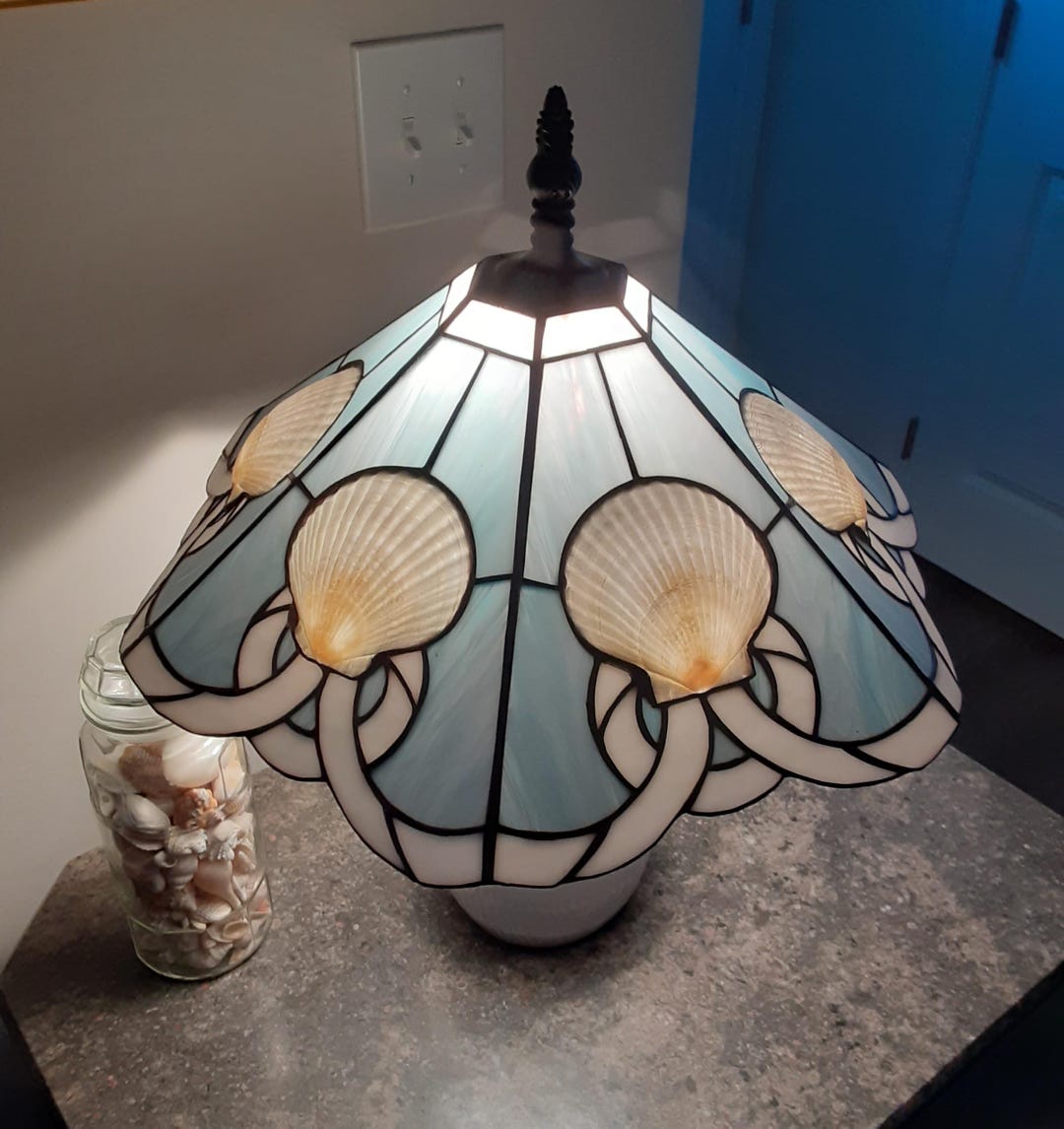 Six Sided Stained Glass Shell Lamp - Etsy