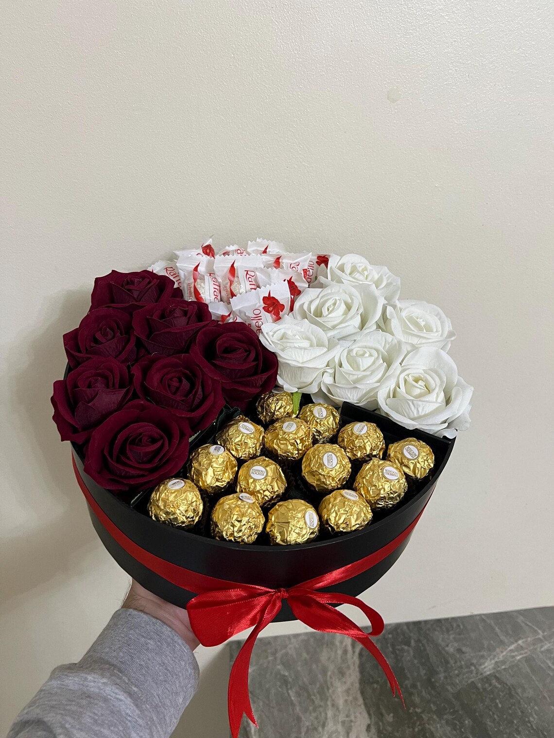 Black Round Gift Box With Artificial Red&white Roses, Ferrero Rocher ...