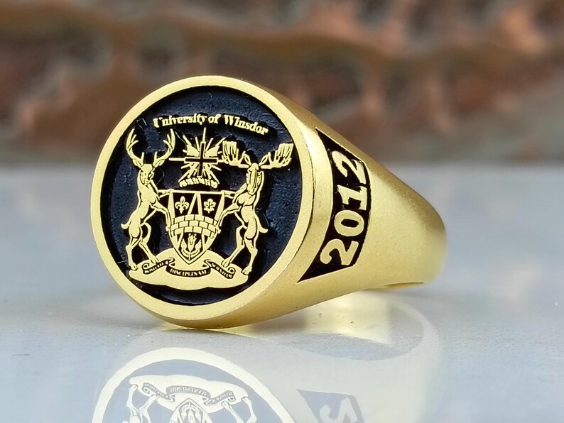 University Ring, Graduation Gift, Personalized Graduation Signet Ring ...