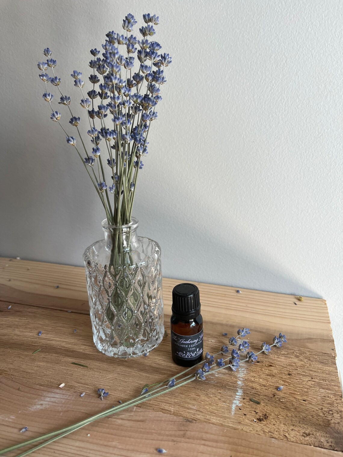 Dried Lavender Aromatherapy Diffuser With Vintage Inspired Bud Vase and ...