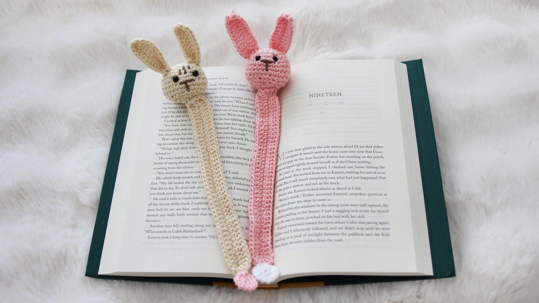 Crochet Bunny Bookmark: Handmade Cotton Amigurumi, Book Lover Gift - Etsy