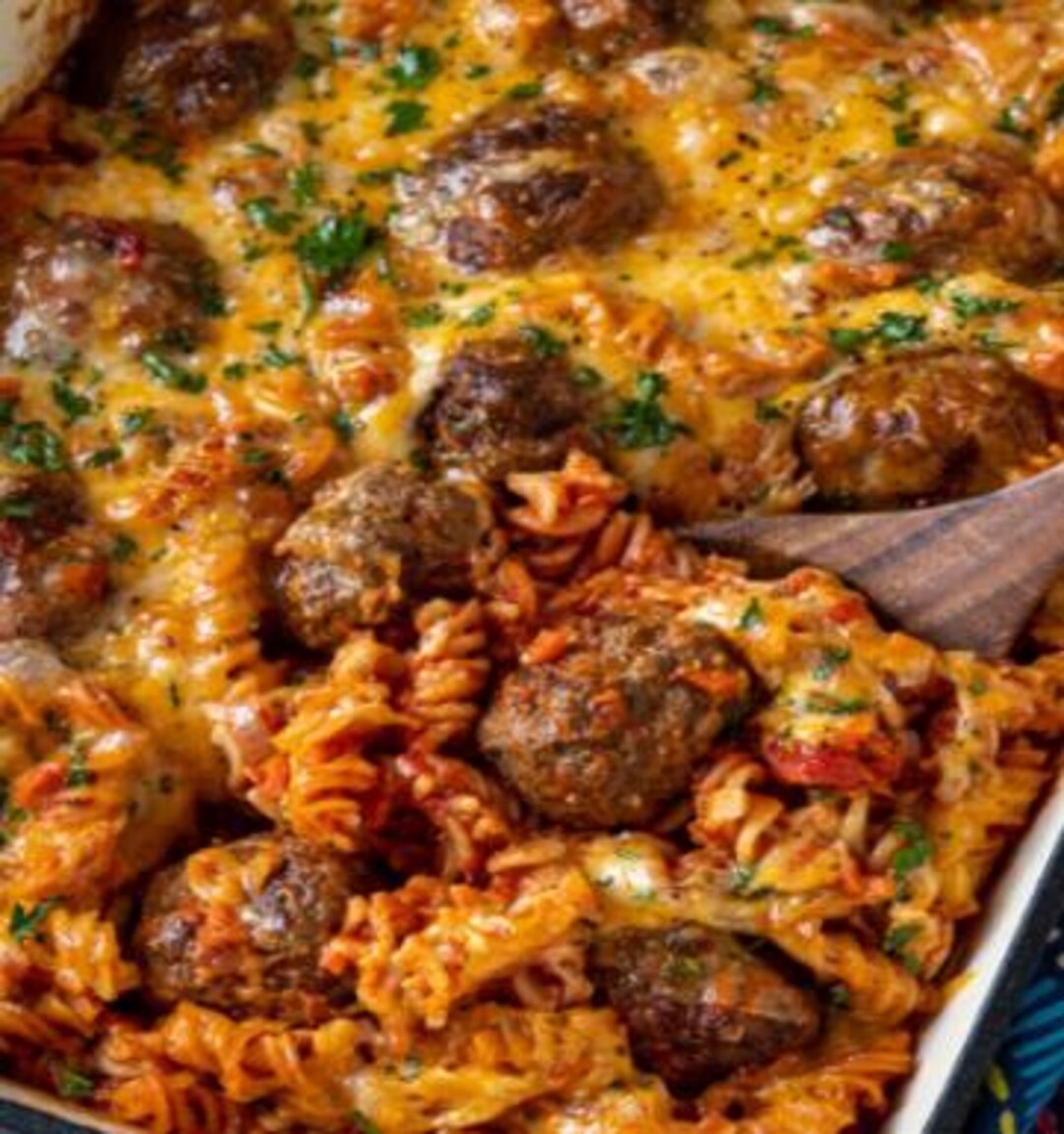 BEST RECIPE for Cheesy Meatball Pasta Bake, Easy Recipe, Dinner Recipe ...