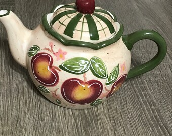 Vintage Ceramic Teapot by Inspirado IDC. Painterly Apple. Seattle USA ...