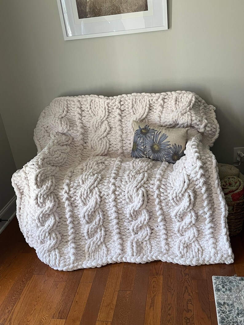Cable Knit Chunky Blanket/throw Cream Handknitted Chunky Blankets. Want ...