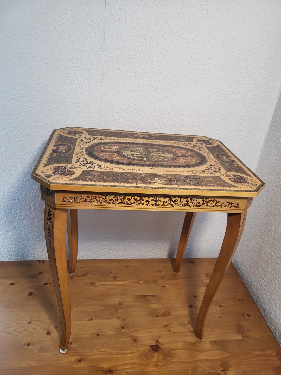 Vintage Music Box Table.italy.1970s. - Etsy