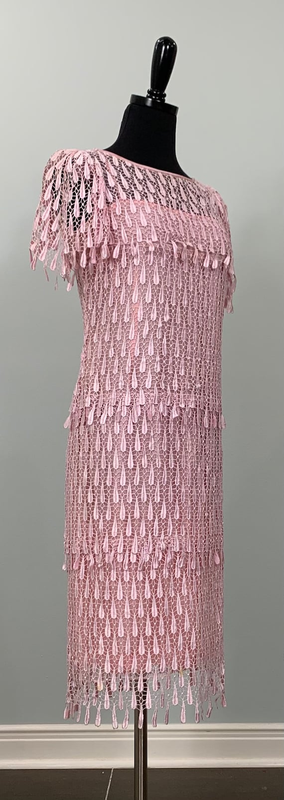 Pink Lace Formal Midi Dress by Lee Jordan - Size 2/4 … - Gem