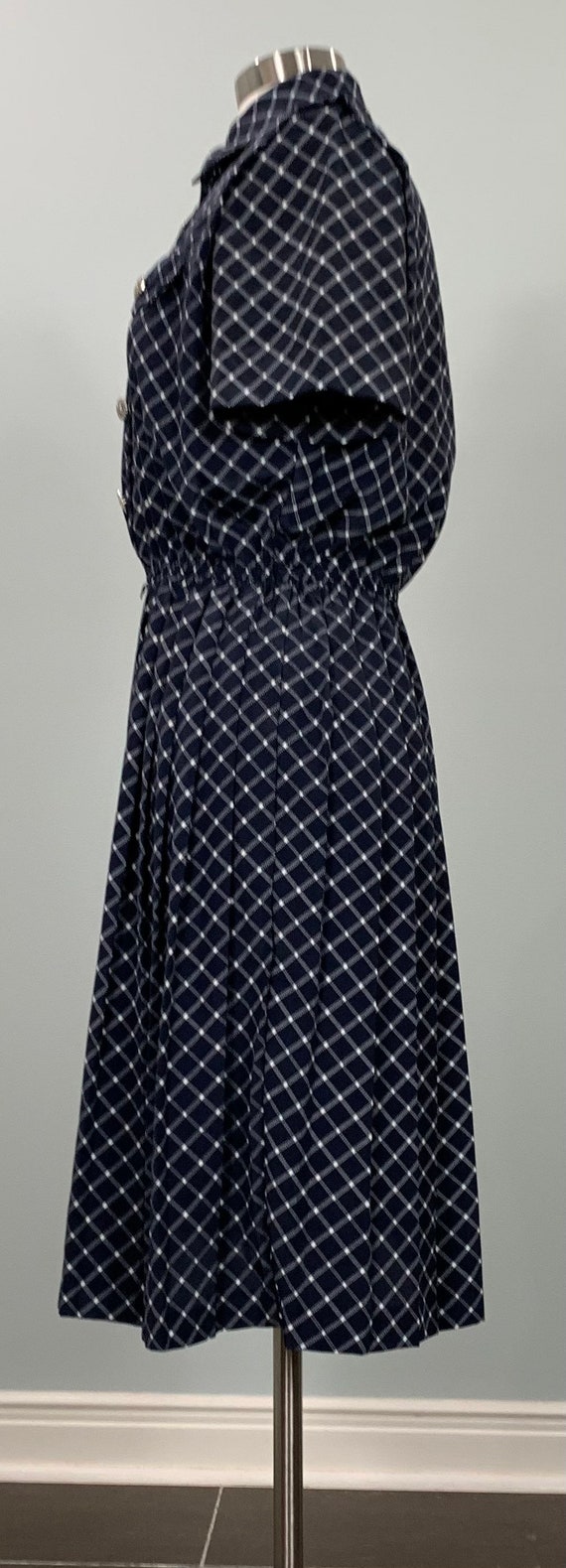 Navy Blue and White Short Sleeve Pleated Secretary Dr… - Gem