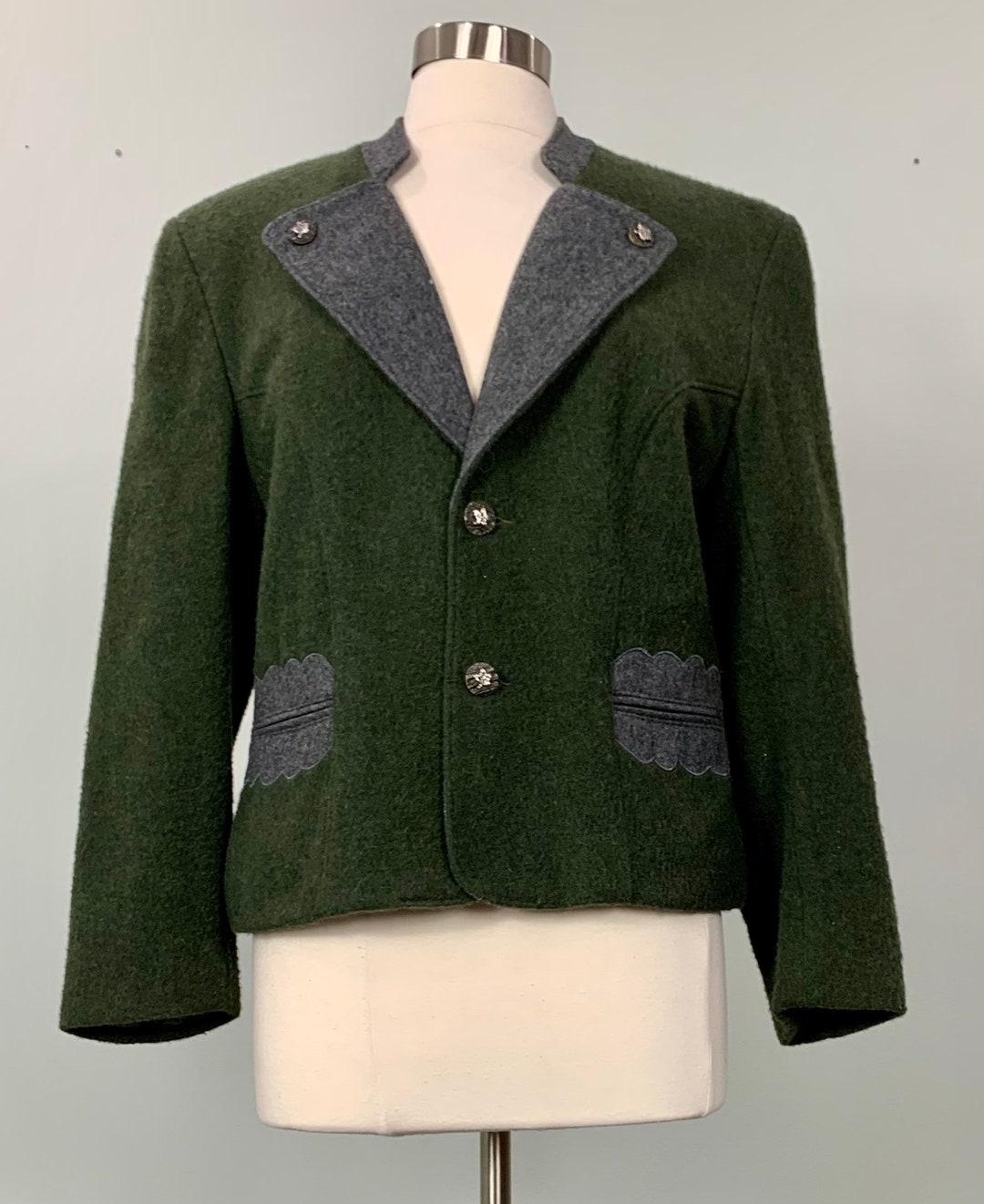 Army Green and Dark Gray Military Style Cropped Blazer by Liz Wear ...