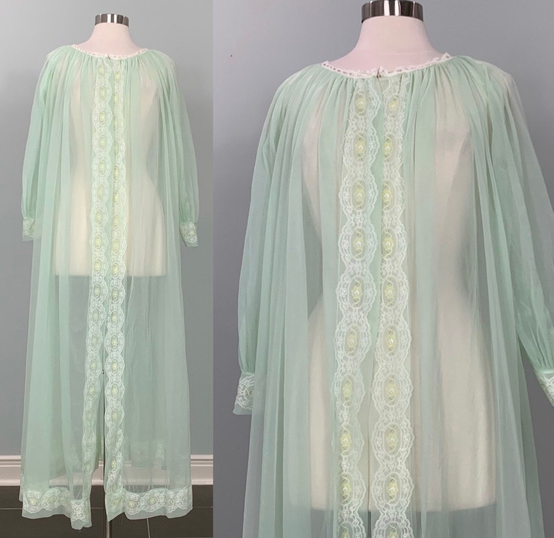 Light Green Chiffon Long Sleeve Robe by Miss Elaine - up to Size 8/10 ...