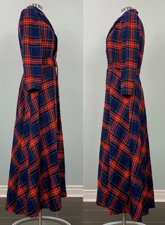 Plaid Christmas Robe - Navy Blue and Red Plaid Floor … - Gem