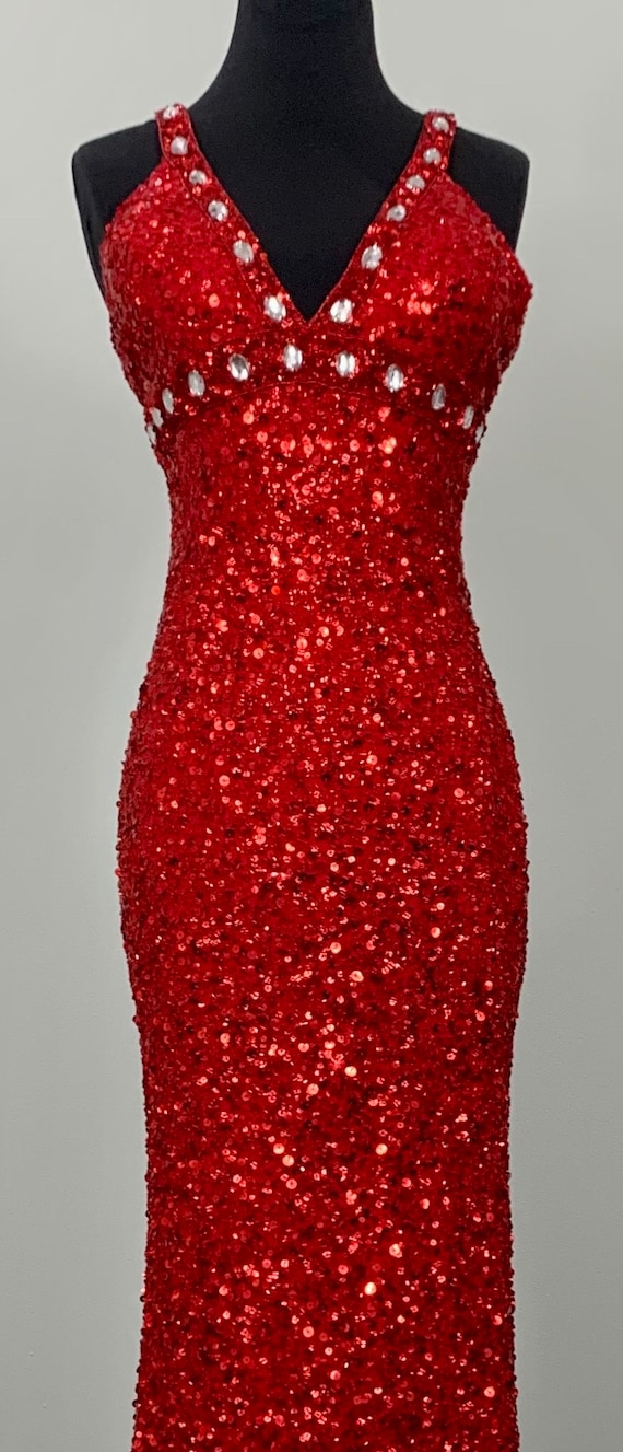 Red Beaded Sequin Fitted Gown by Scala - Size 6/8 - H… - Gem
