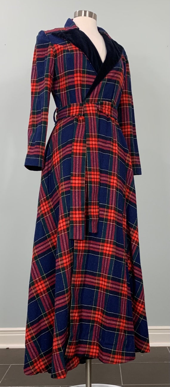 Plaid Christmas Robe - Navy Blue and Red Plaid Floor … - Gem