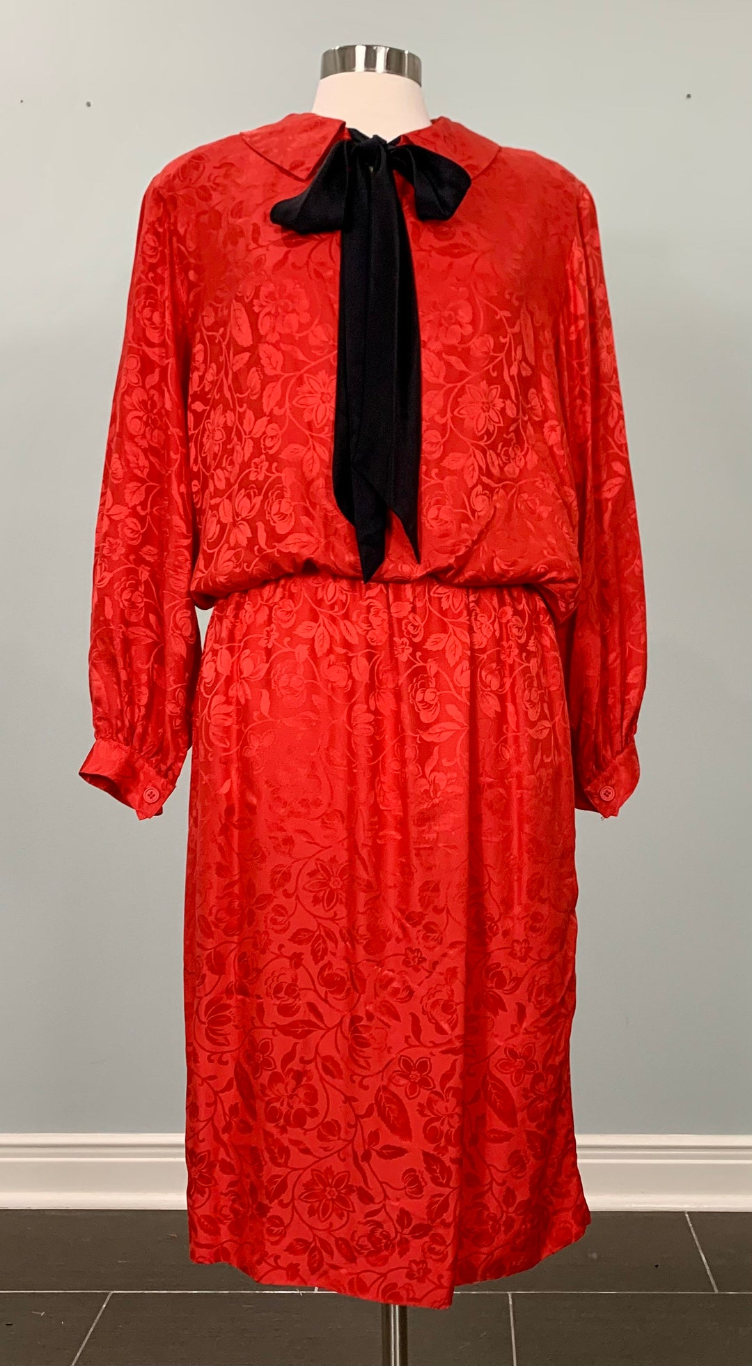 Silk Secretary Dress W/black Scarf Tie by Halston III - Size 10/12 - Etsy