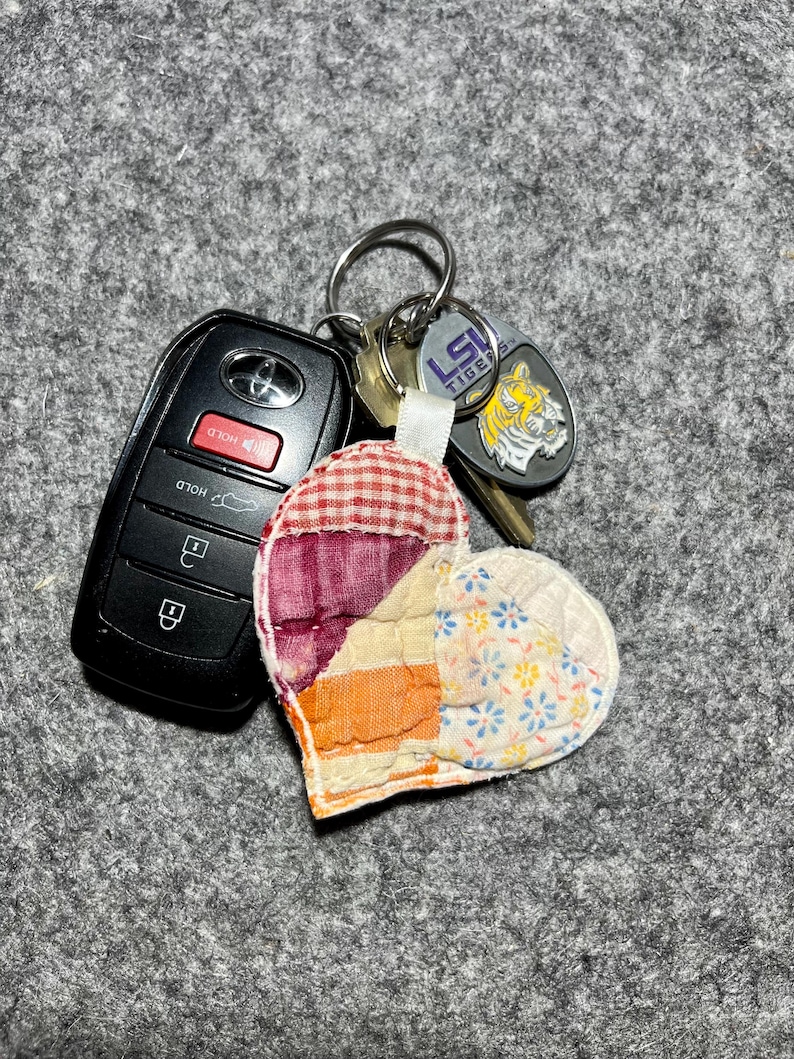 Vintage Quilt Heart Keychain: Repurposed Patchwork Accessory - Etsy