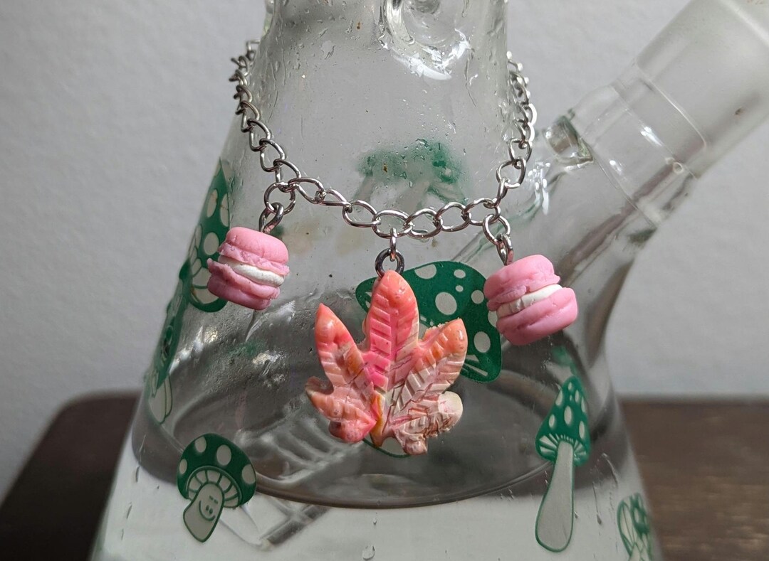 Macaron Cannabis Marijuana Leaf Bong Charm Bong Bracelet - Etsy